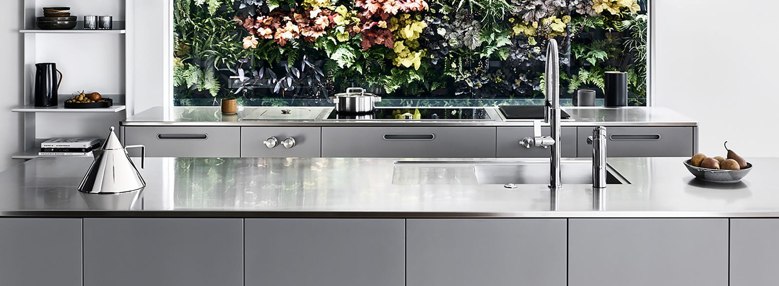 Cutting Edge | Zip Water